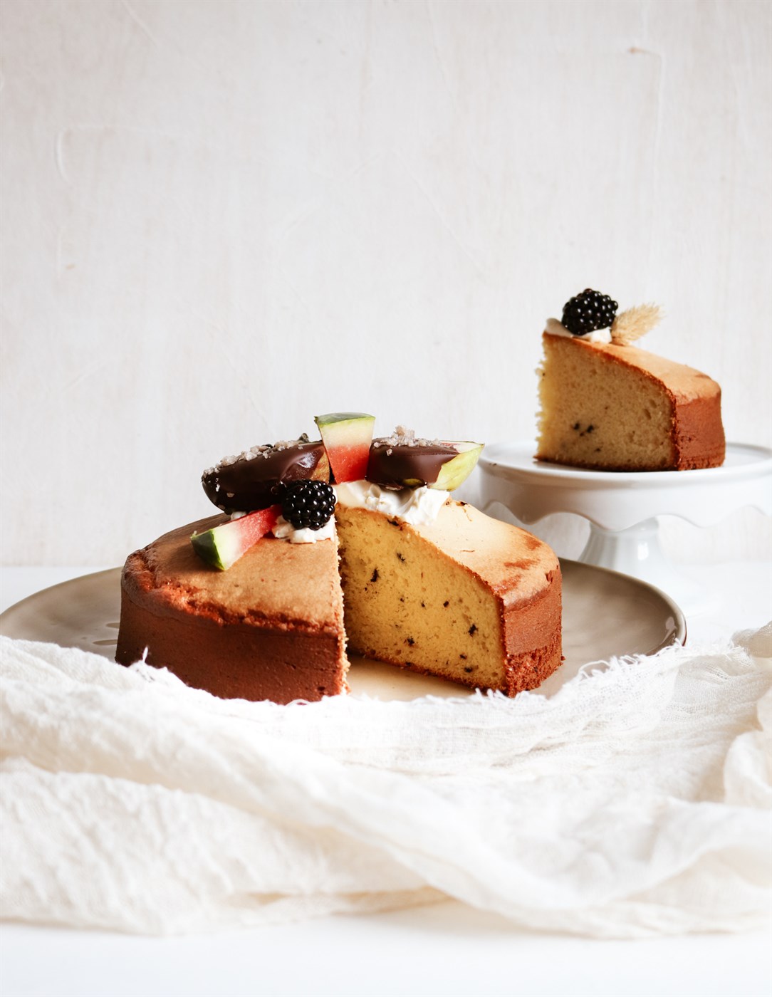 Stracciatella Skyr Cake